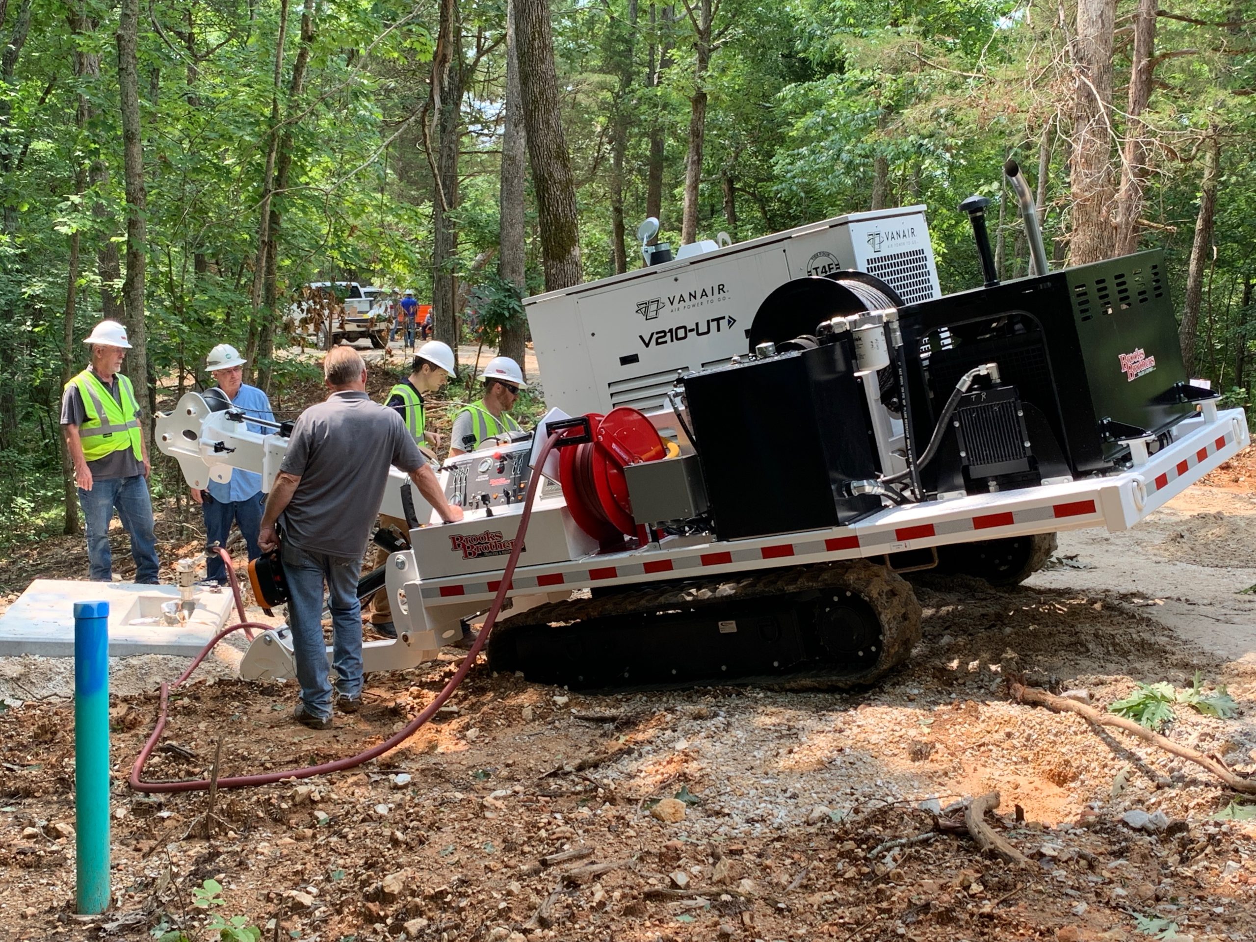 Underground Puller With Tracks - Brooks Brothers Trailers